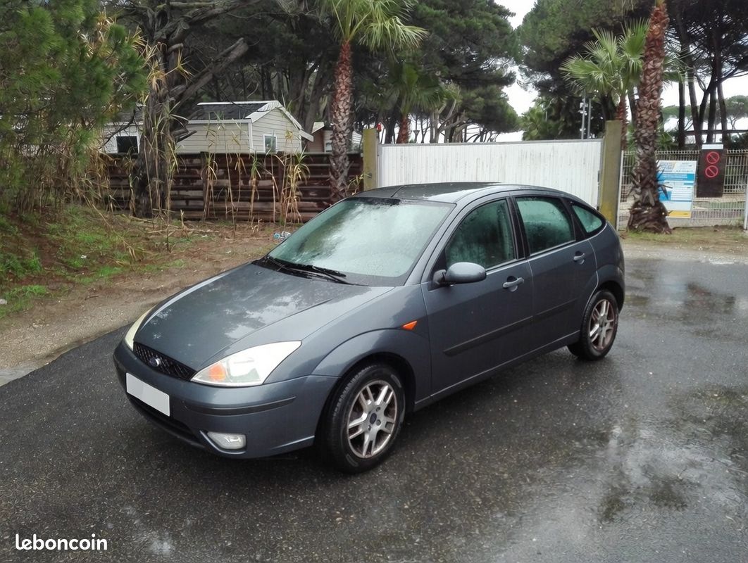 Ford Focus X-TREND - Voitures