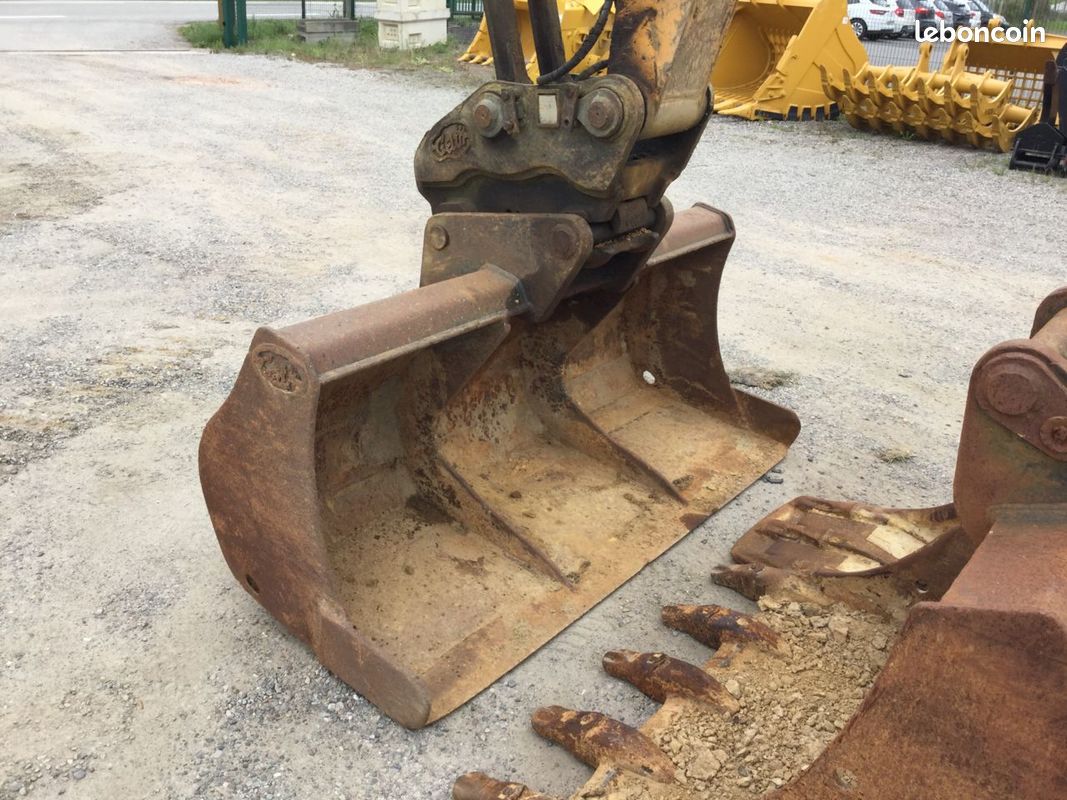 Liebherr A314 LITRONIC - BTP - Chantier gros-oeuvre