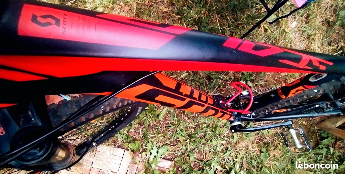 MAGNIFIQUE SCOTT SCALE 760 Xt 27,5" DISC IMPECCABLE - Vélos