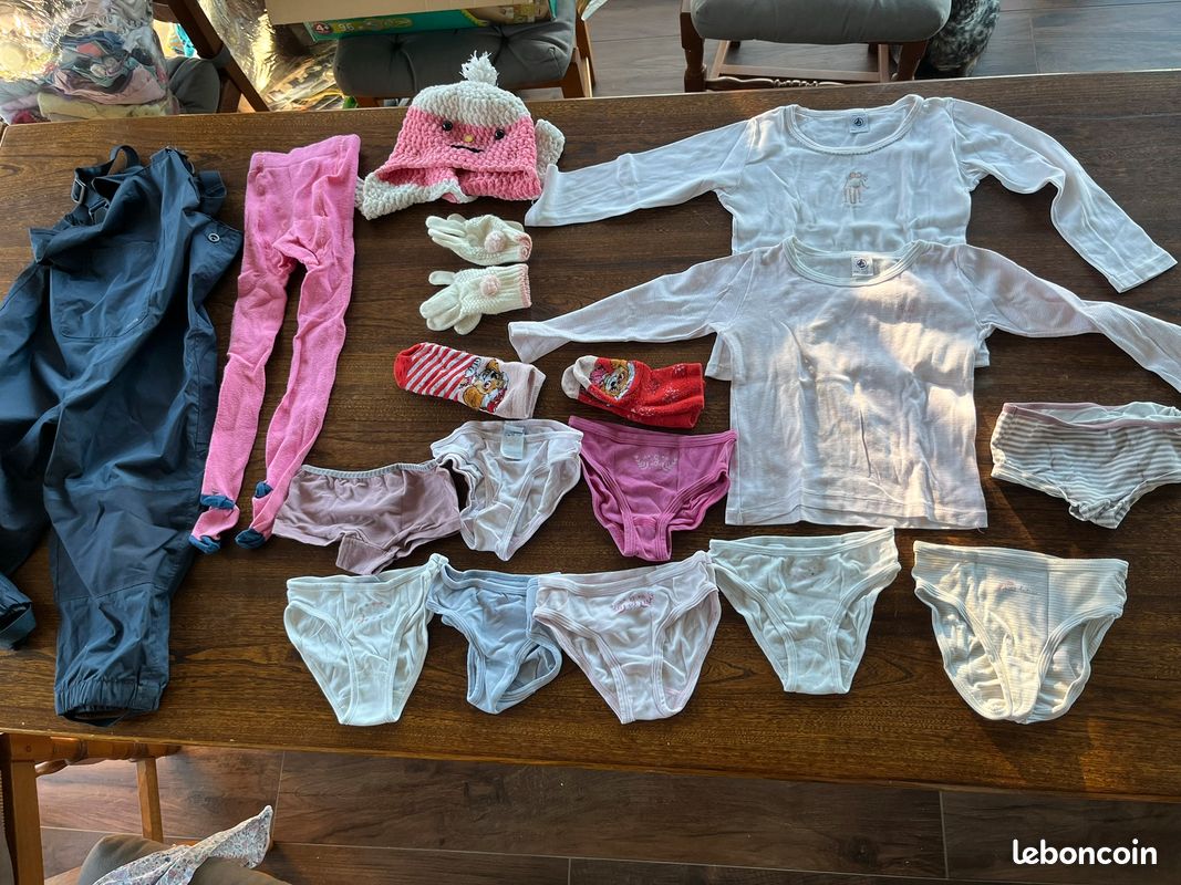 Lot vêtements Fille Automne-Hiver 4 ans - Vêtements