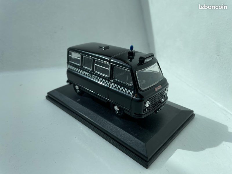 Voiture miniature pas cher Austin J4 Police «Black Maria» 1971 Oxford 1 ...