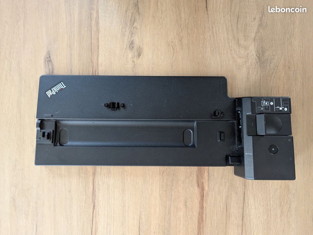 Station d’accueil Lenovo ThinkPad 40AJ - Accessoires informatique