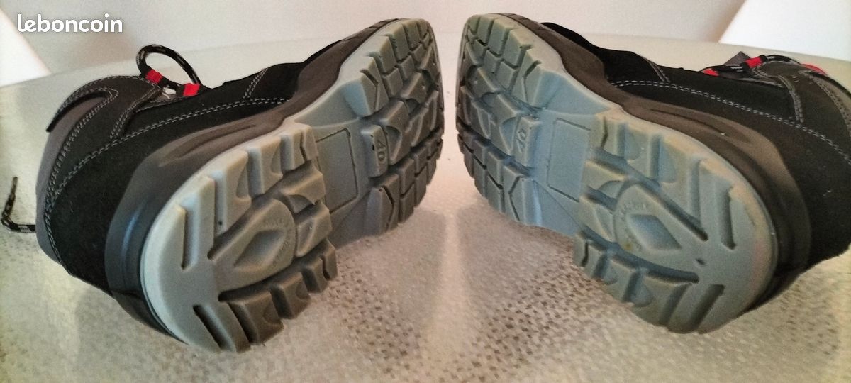 Chaussures de securite necker taille 40 - Équipements industriels