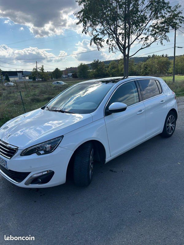 308 blue hdi toute options - Voitures