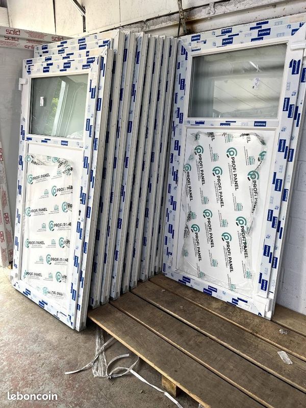 Porte de service ALU/PVC vitrée gris⁬⁯⁠⁮⁠⁮⁮⁯⁠⁮⁠⁫⁭‍⁪ - Bricolage