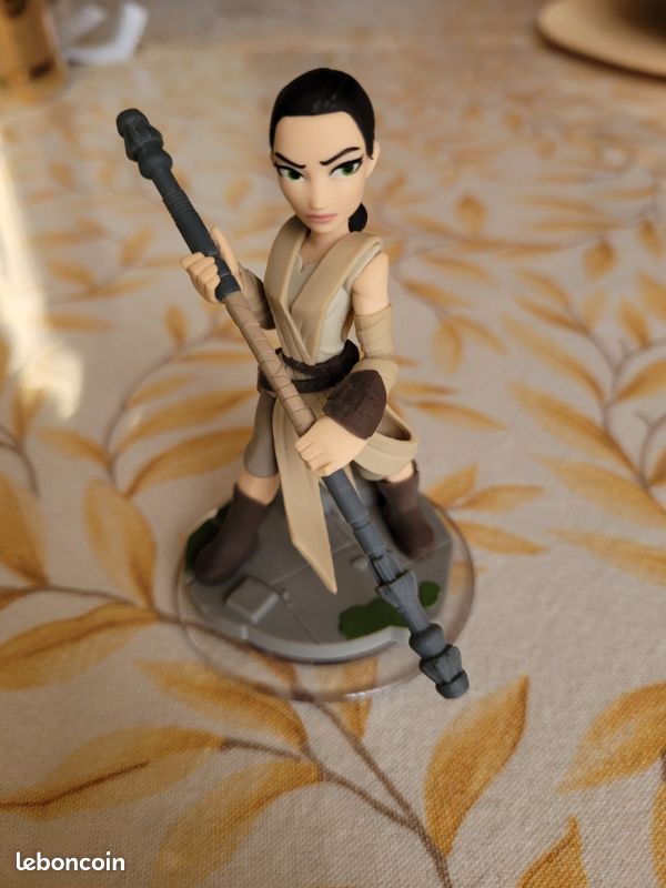 Disney Infinity 3.0 Figurine Rey - Jeux & Jouets