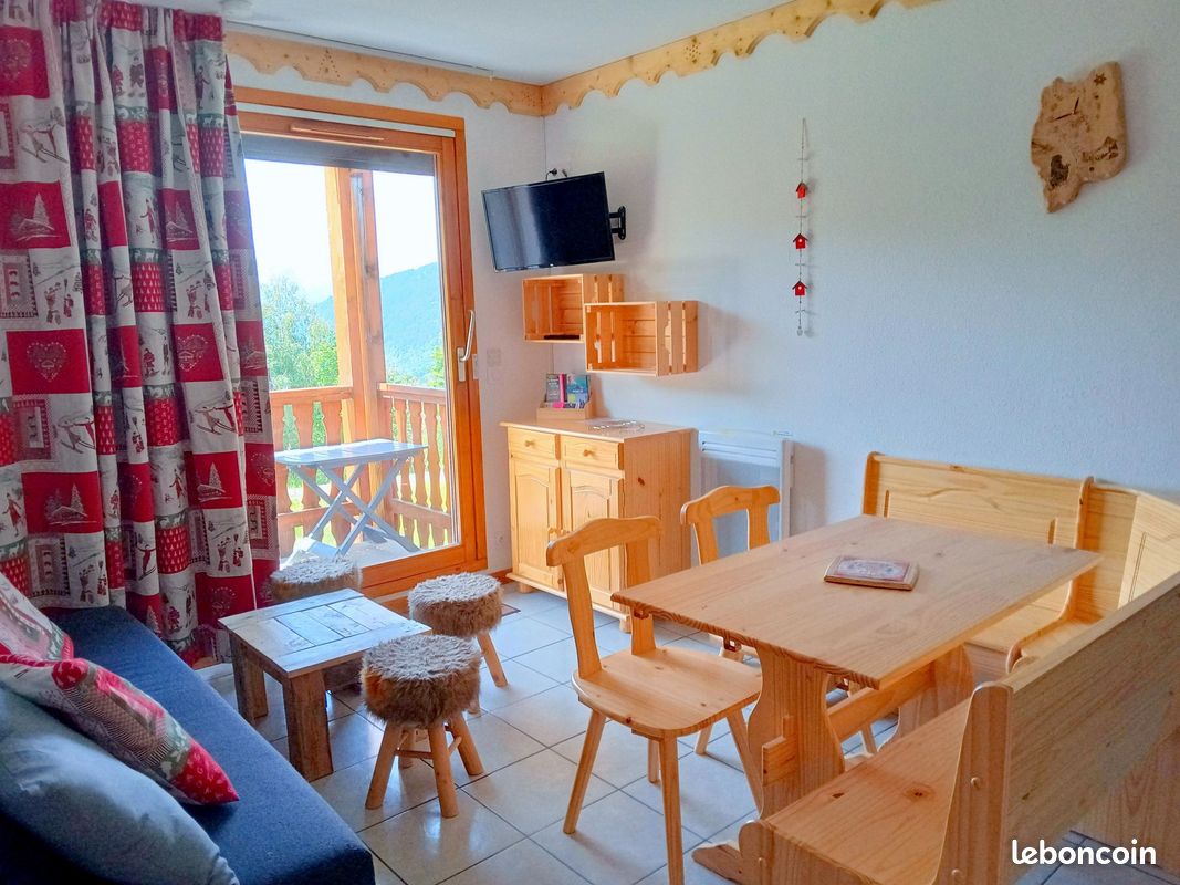 Apt 4-6 pers cosy, 2 ch / TV + Parking - Locations saisonnières