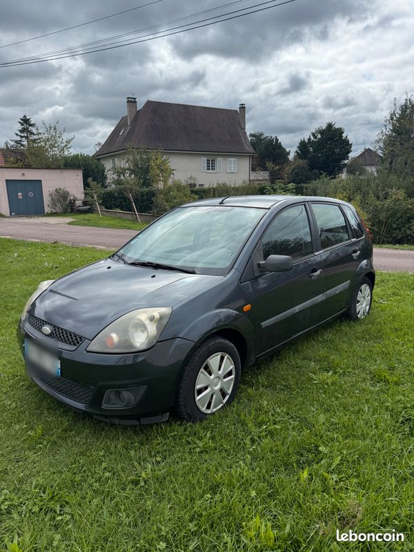 Ford Fiesta 2006 - Voitures