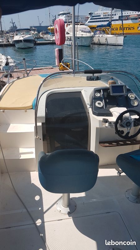 Galeon Galia 570 Sundeck + MERCURY 115CV + remorque 7,50m - Nautisme