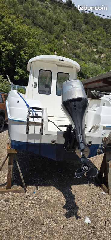 Bateau quicksilver pilot house - Nautisme
