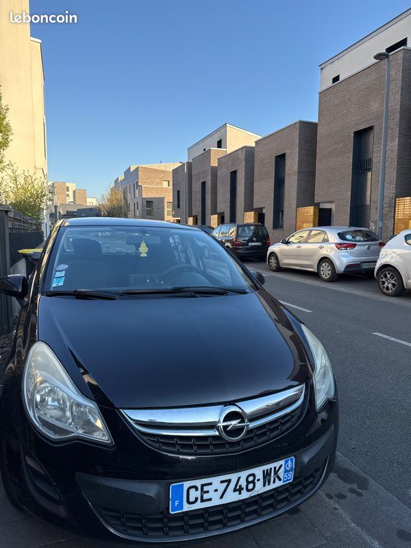 Opel corsa - Voitures