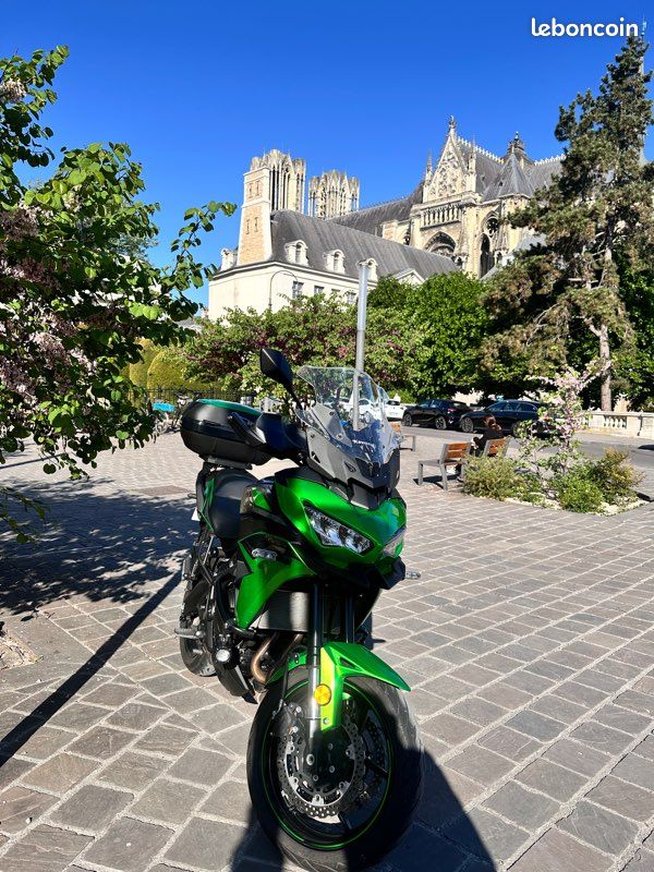 Kawasaki Versys 650 - Motos