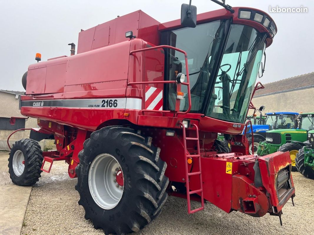 Case IH 2166 - Matériel agricole