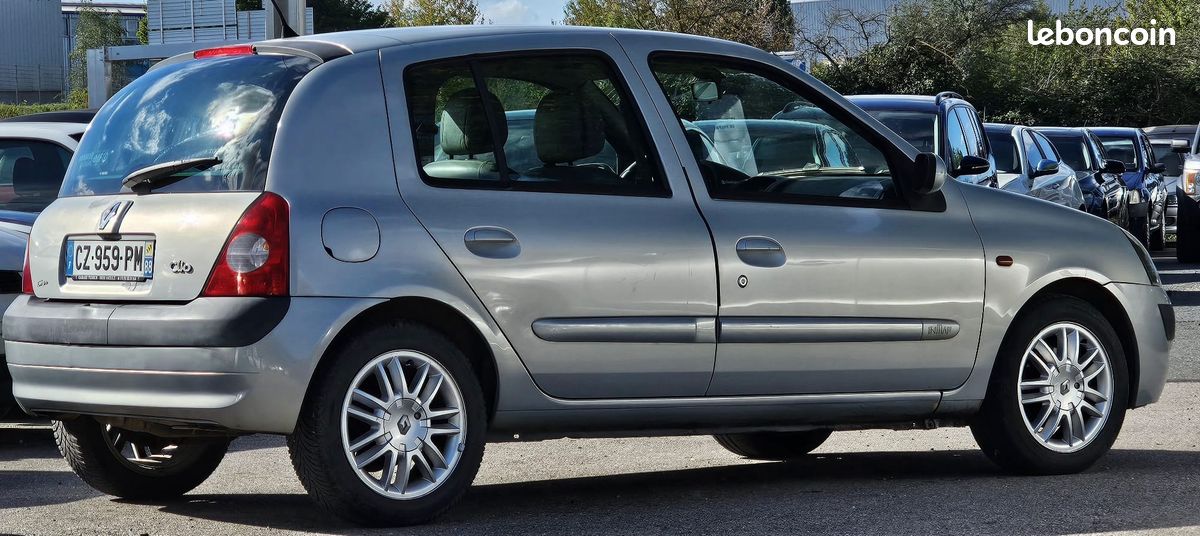 Renault Clio II Ph.2 1.6l i 16v 107 Cv Initiale Paris Boîte Auto Du 12/ ...