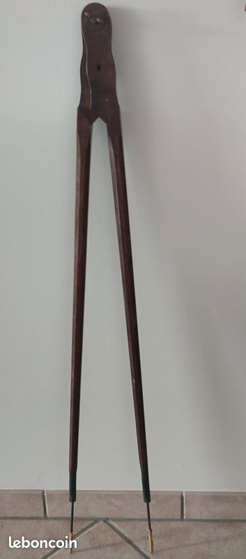 Compas ancien charpentier 114 cms - Bricolage