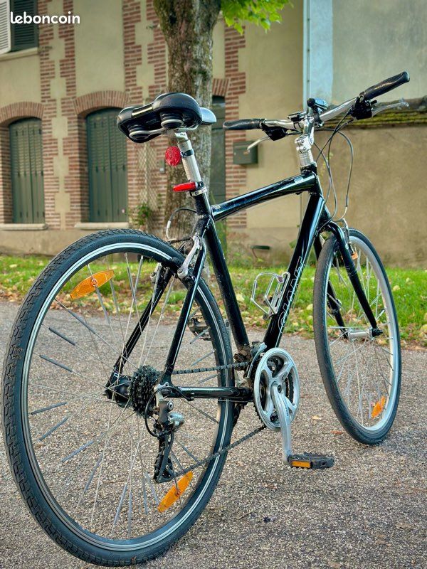 VTC GIANT CRS / Taille L - Un bijou à rouler - Vélos
