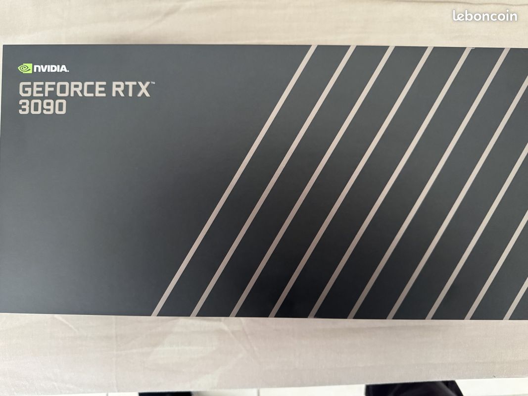 Nvidia GeForce RTX 3090 FE ( Founder Edition ) - Accessoires informatique