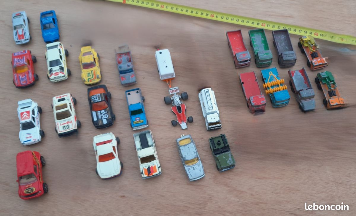 Petites voitures vintage années 80 : Majorette, Yat Ming, Corgi ...