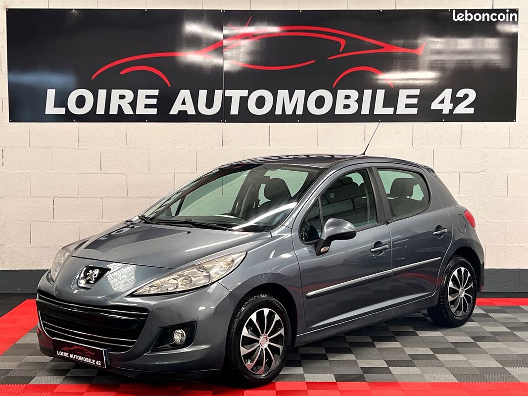 Peugeot 207 1.6 hdi 90 cv 99g blue lion - Voitures
