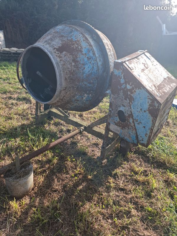 Bétonnière ou bétonneuse thermique 450 litres - Bricolage