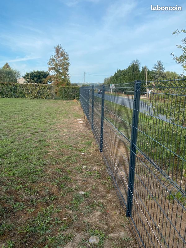 Pose de grillage - Services de jardinerie & bricolage