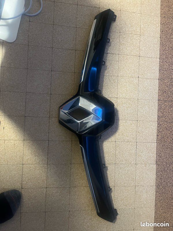 Calandre grille Mégane - Équipement auto