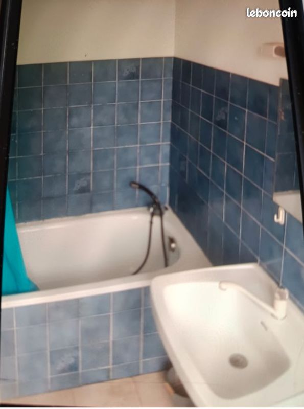 Studio quartier Saint-Hélier, proche de la gare - Locations