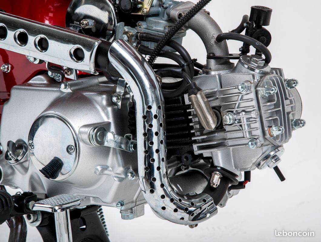 DAX 125 Skyteam neuf garanti 2 ans possibilité paiement en 4 fois - Motos