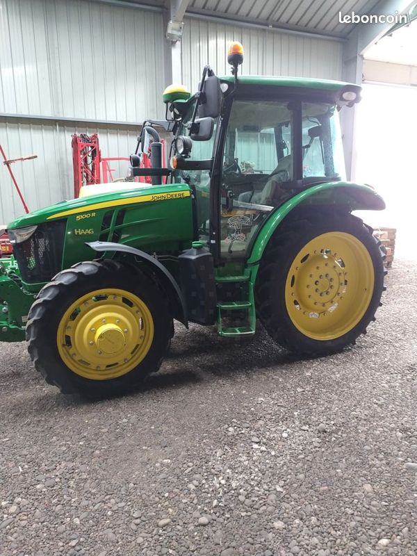 John Deere 5100R - Tracteurs