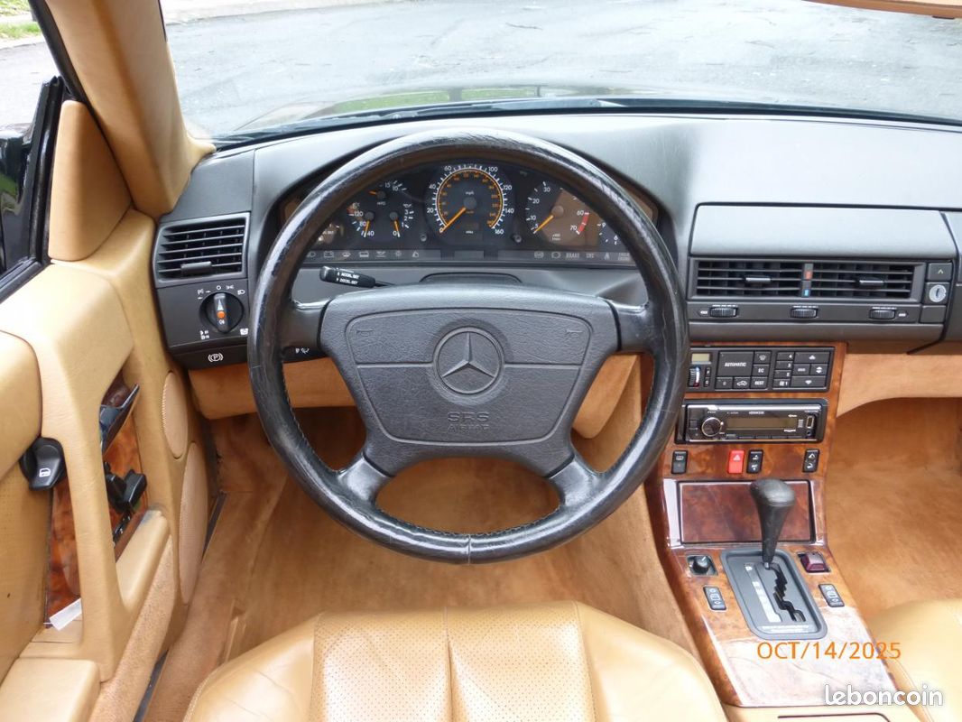 Très belle Mercedes 500 SL (R129), rare combinaison de couleur ...