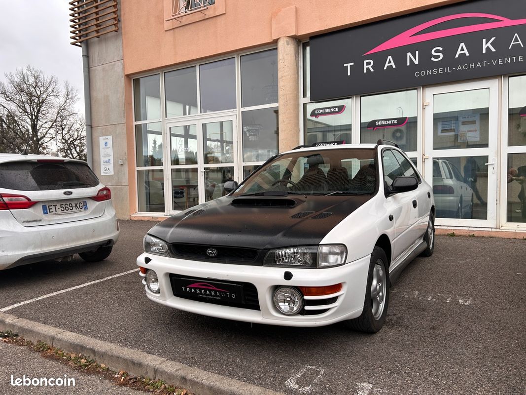 SUBARU IMPREZA 2.0i GT Turbo GT 211 CV/4X/ Breack/ Conduite à Droite ...