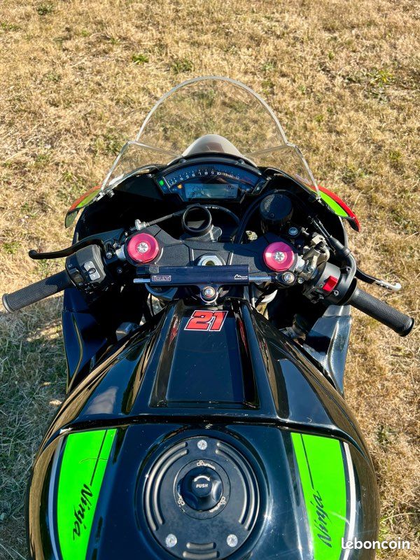 Kawasaki zx10r - Motos