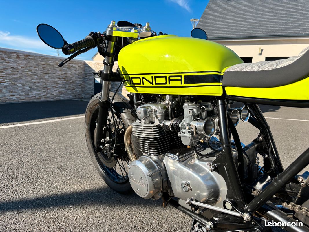 Honda CB550 Four - Motos