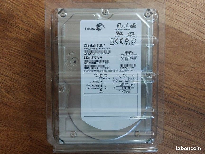 Disque dur Scsi Seagate ST3146707LW 10K7 - Accessoires informatique