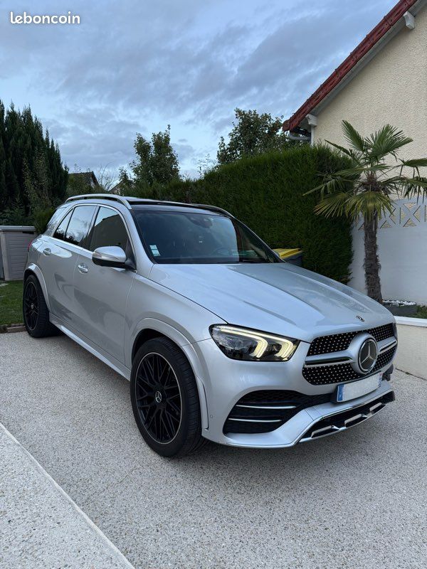 Mercedes GLE 400D AMG LINE - Voitures