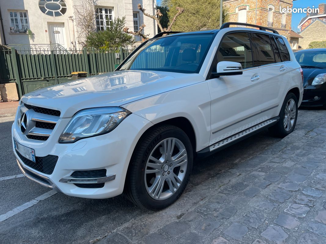 Mercedes GLK 350 4MATIC - Voitures