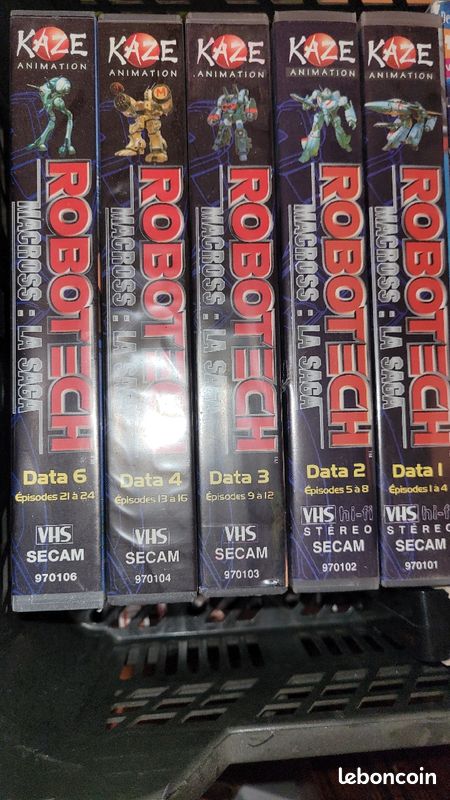 Lot de 5 VHS robotech - DVD - Films