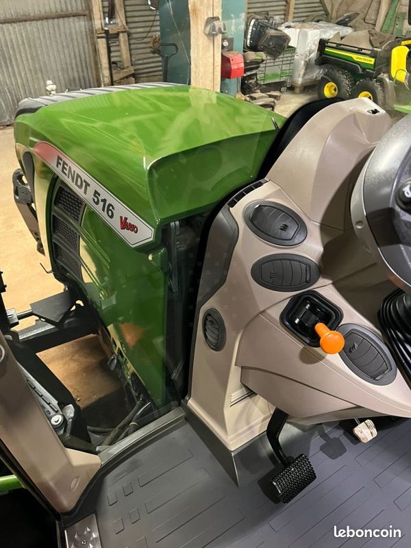 Fendt 516 VARIO PROFI PLUS - Tracteurs