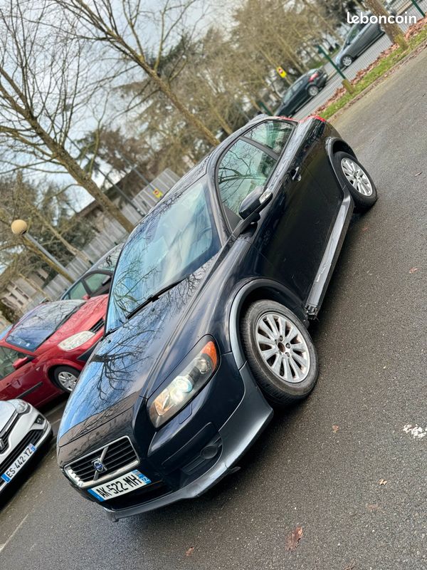 Volvo C30 - Voitures