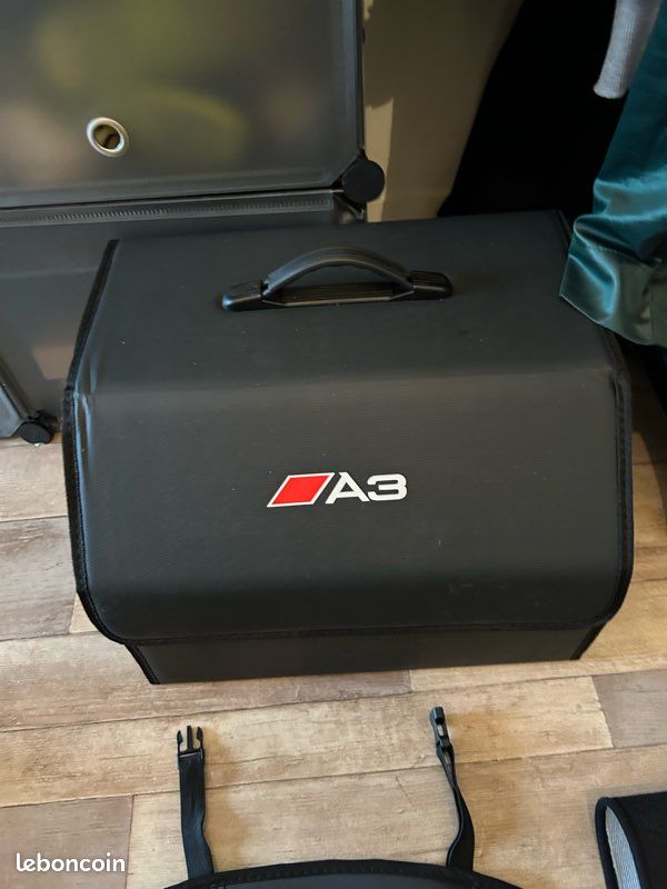 Boîte de rangement Audi neuf - Équipement auto