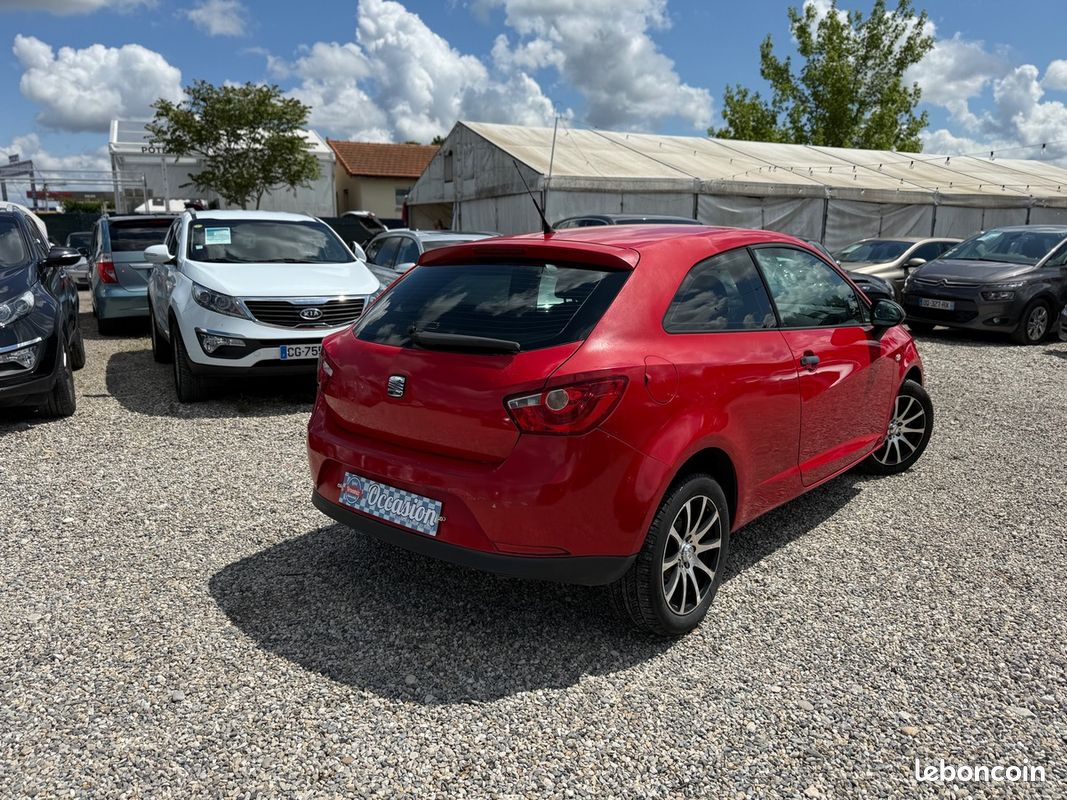 Seat Ibiza 1.2 TDI 75CH RÉFÉRENCE 158 000 KM - Voitures