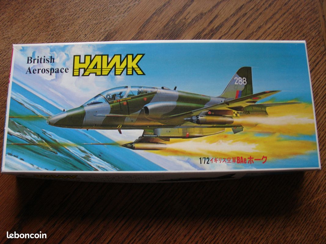 Maquette avion fujimi 1/72 british aerospace hawk royal air force ...