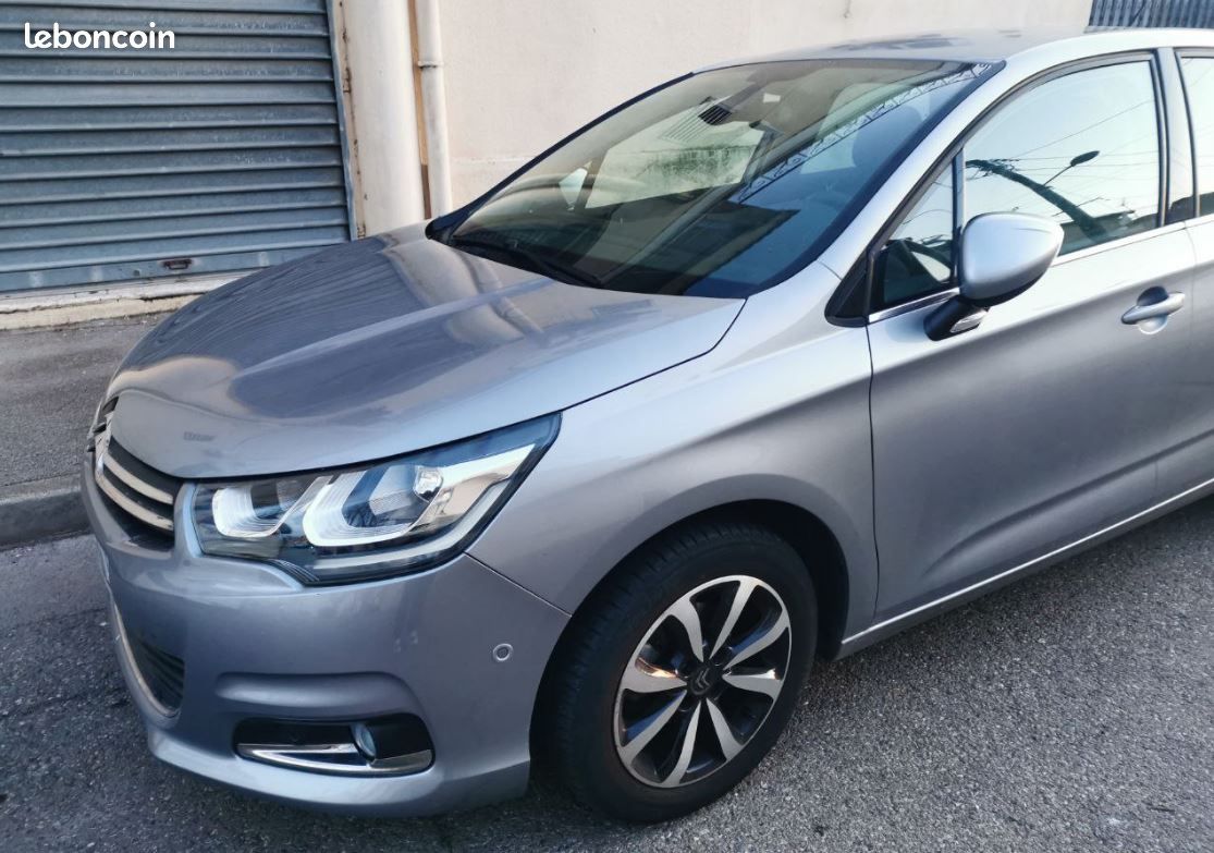 Citroen c4 Millénium 18000 kms réèls - Voitures