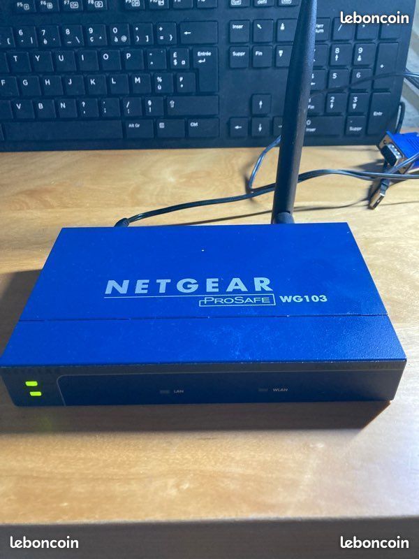 Point d'accès Wifi Netgear Prosafe WG103 - Accessoires informatique