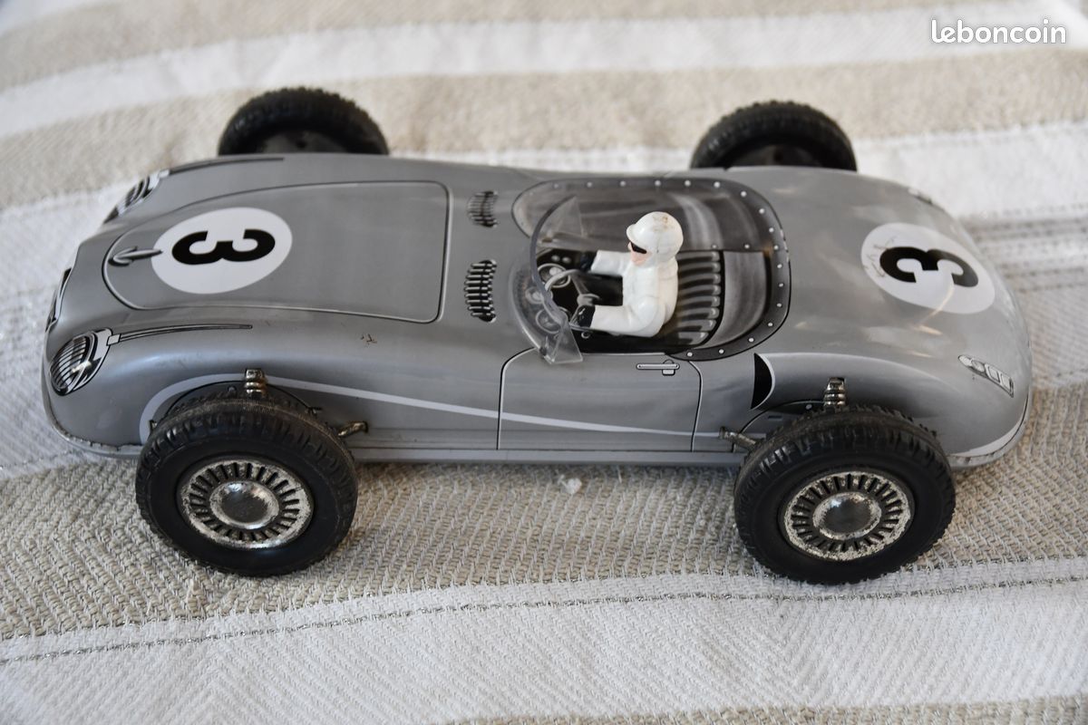 Voiture miniature vintage France Jouet course tôle à clé lithographie ...