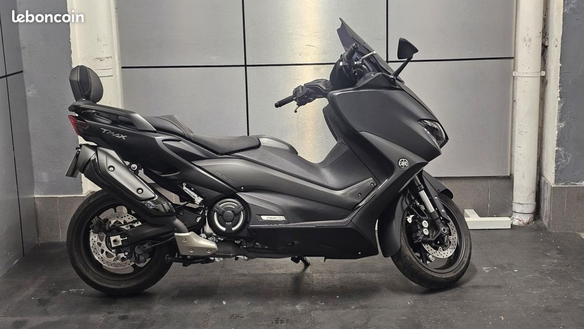 Yamaha XP T-MAX 560 - Motos