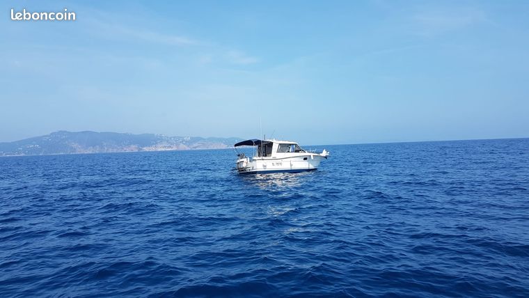 Bateau moteur timonier d'occasion - Nautisme - leboncoin