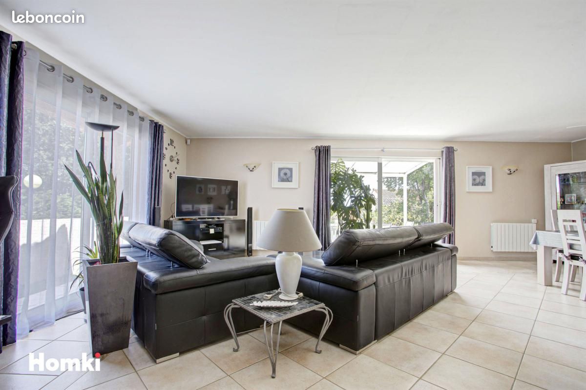 Villa 6 pièces 164 m² - Ventes immobilières