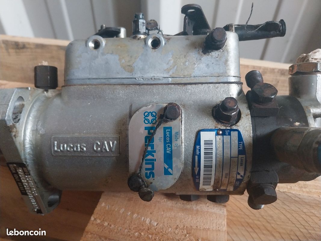 Pompe à injection LUCAS - Matériel agricole