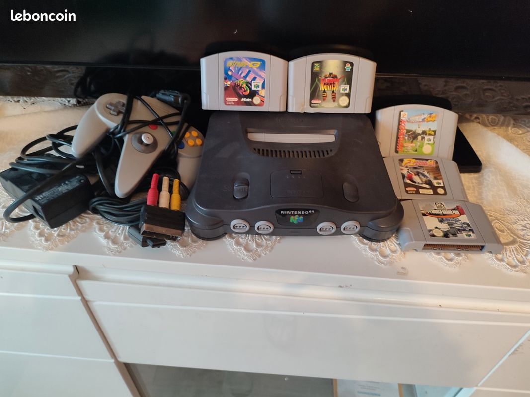 Nintendo 64 complète avec 5jeux - Consoles